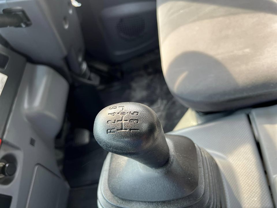 Isuzu Elf 6 Ton (Japan Import) - Ventur Auto Import