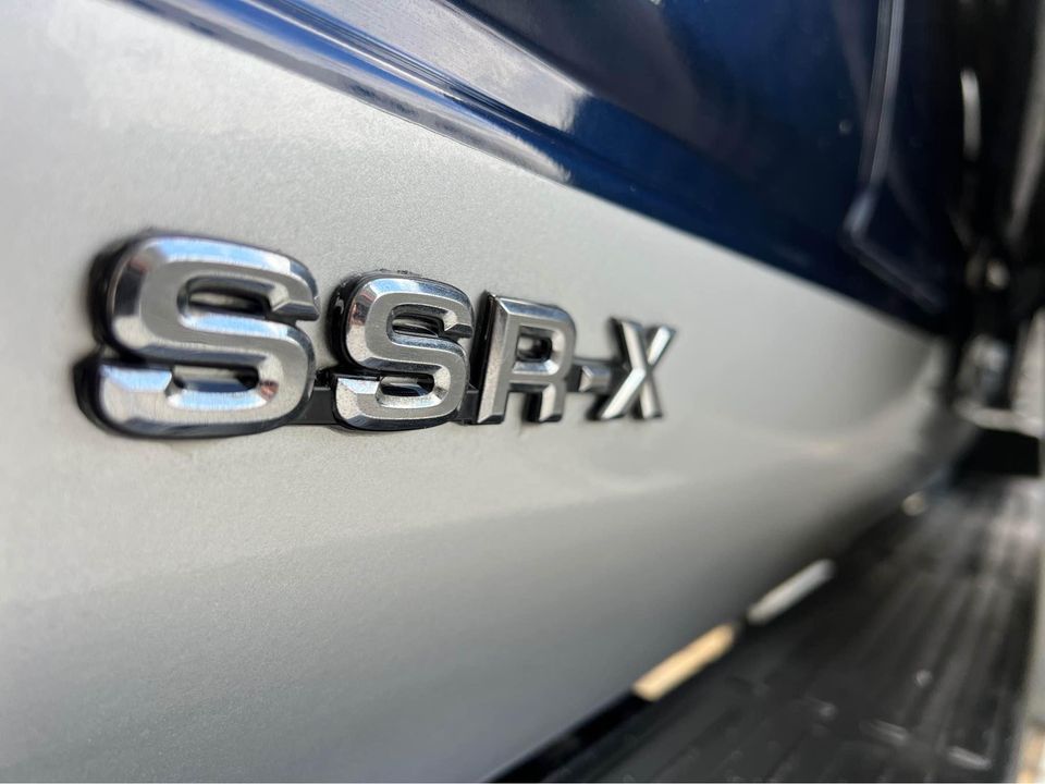 Toyota Hilux Surf SSR-X Wide Model - Ventur Auto Import