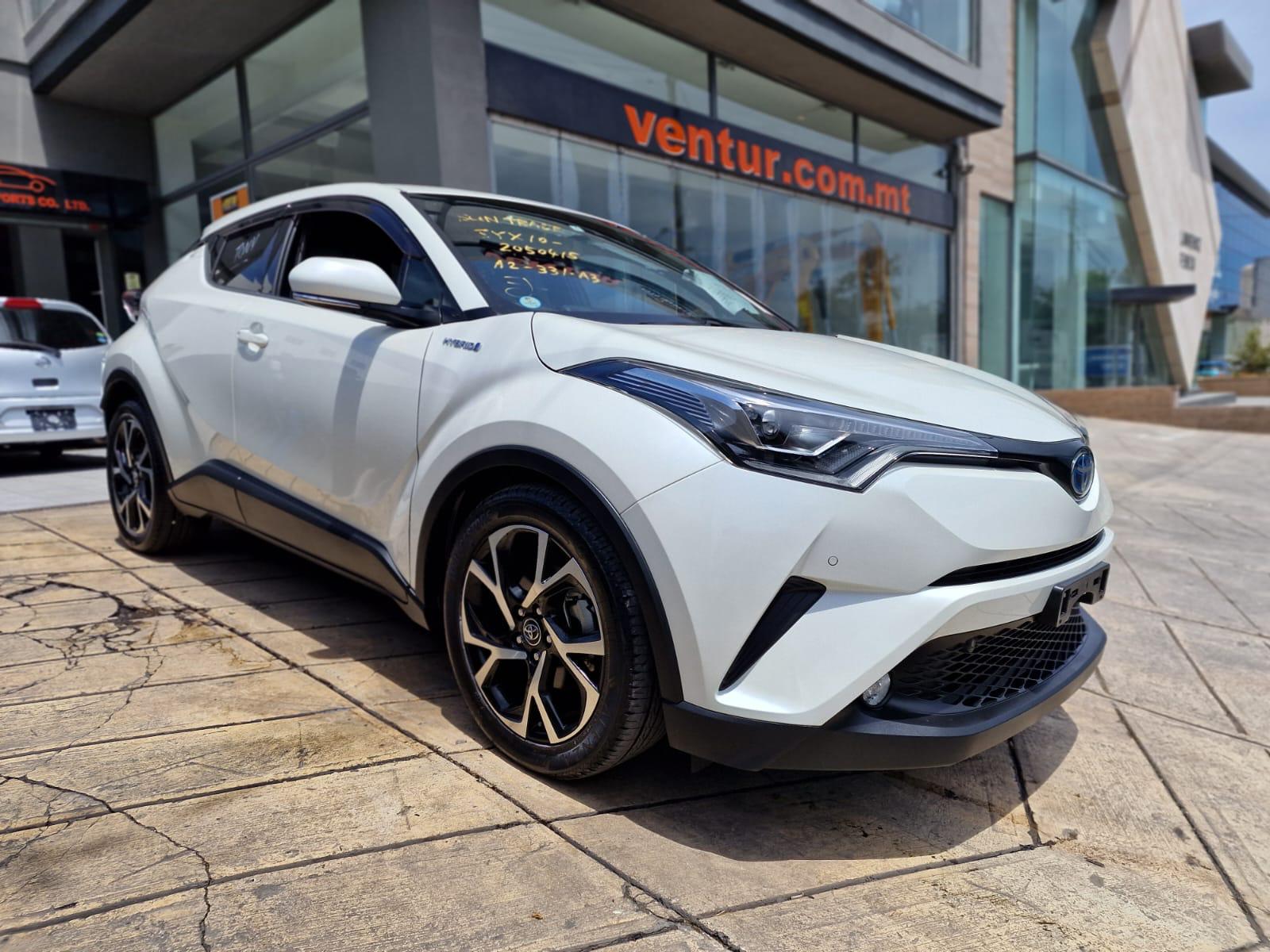 Toyota CH-R 1.8 Hybrid G-LED Edition Japan Import - Ventur Auto Import