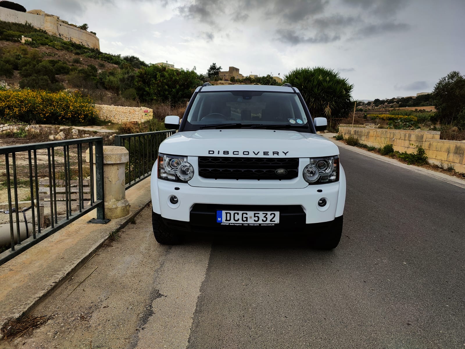 Land Rover Discovery 4 3.0 TDV6 5 Seater Commercial - Ventur Auto Import