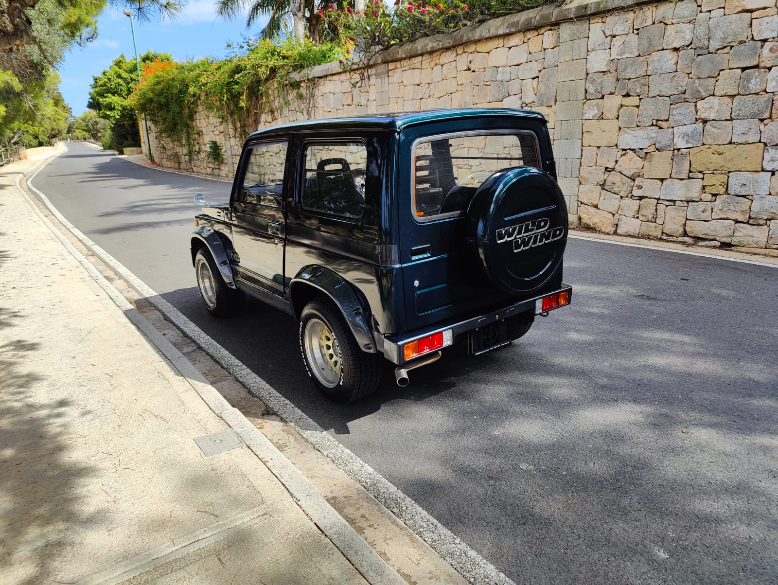 Suzuki Jimny (Japan Import) - Ventur Auto Import