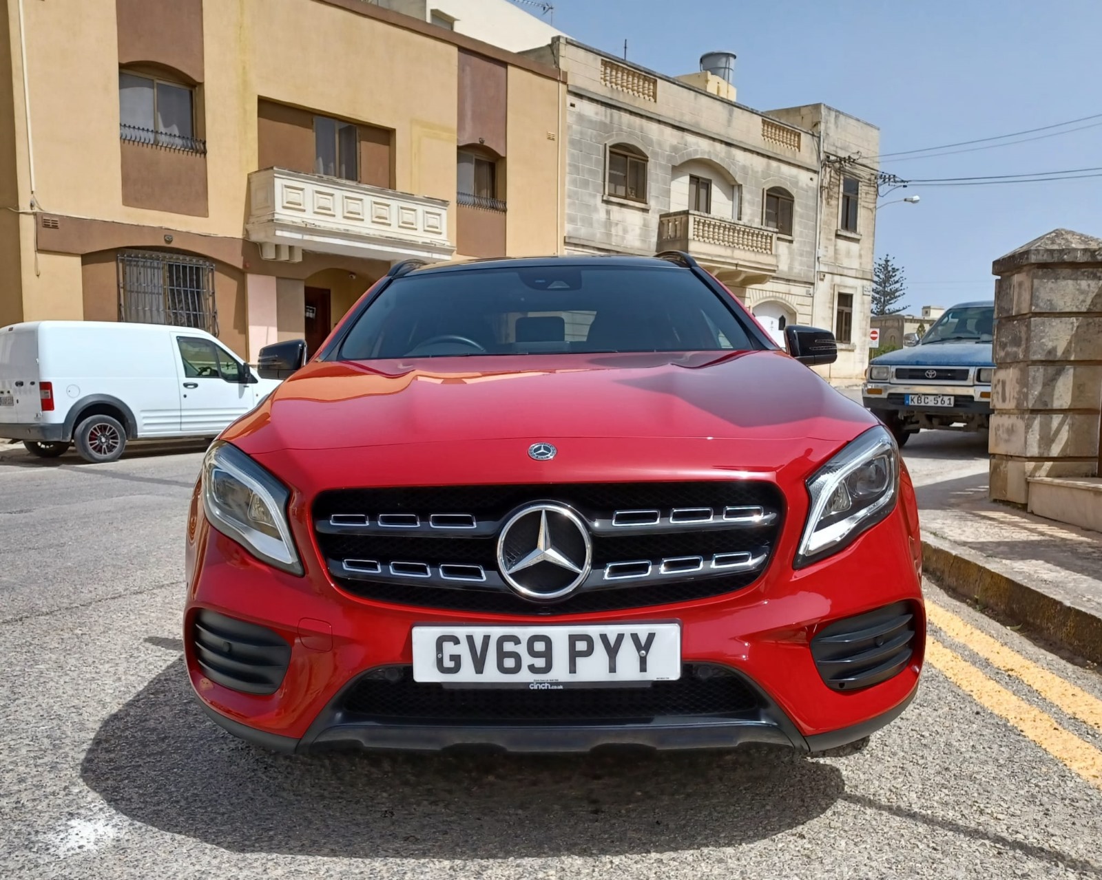 Mercedes GLA 180 AMG Line Premium Plus - Ventur Auto Import