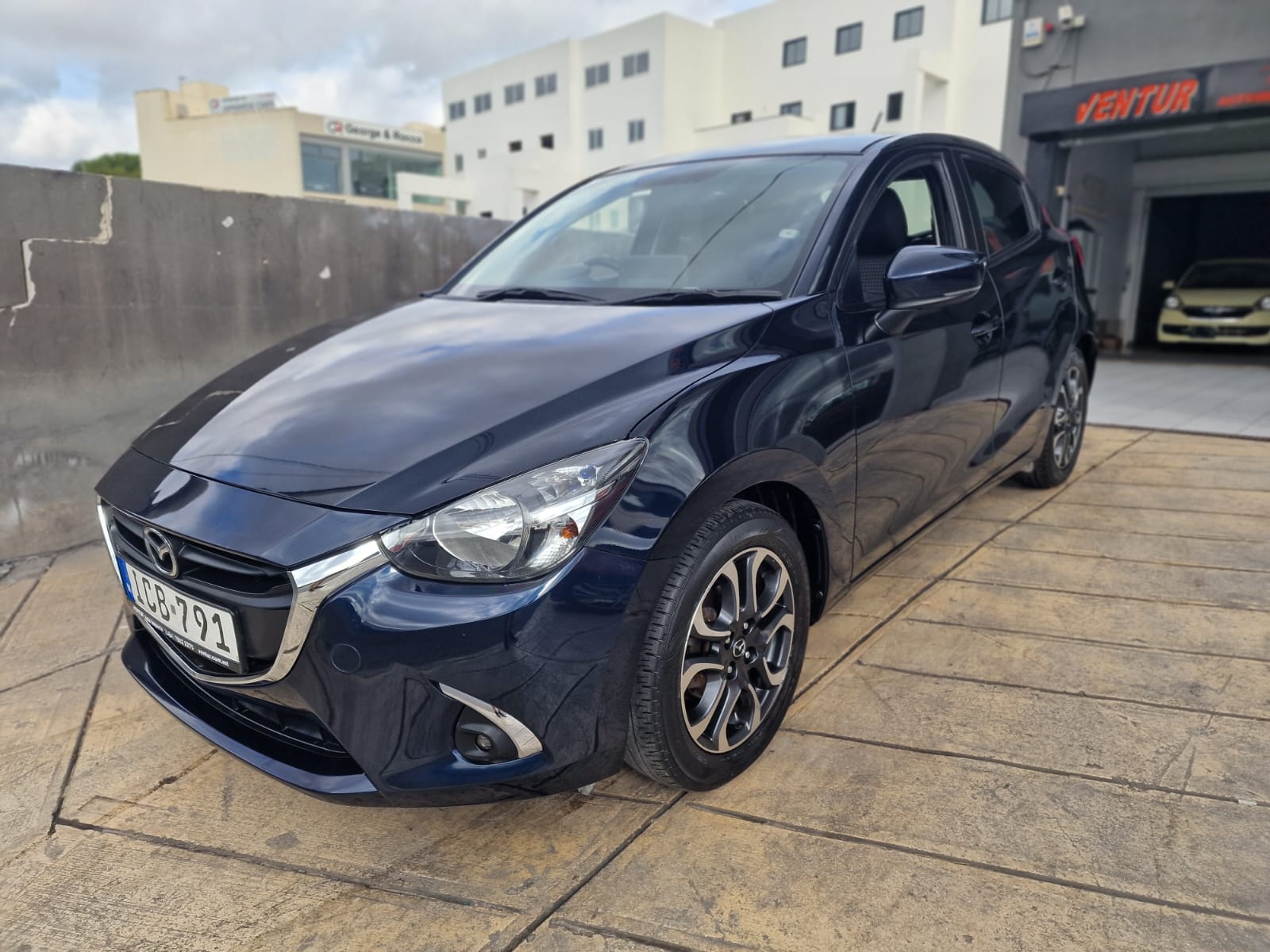 Mazda 2 (Local – Ta’ Malta) – Ventur Auto Import